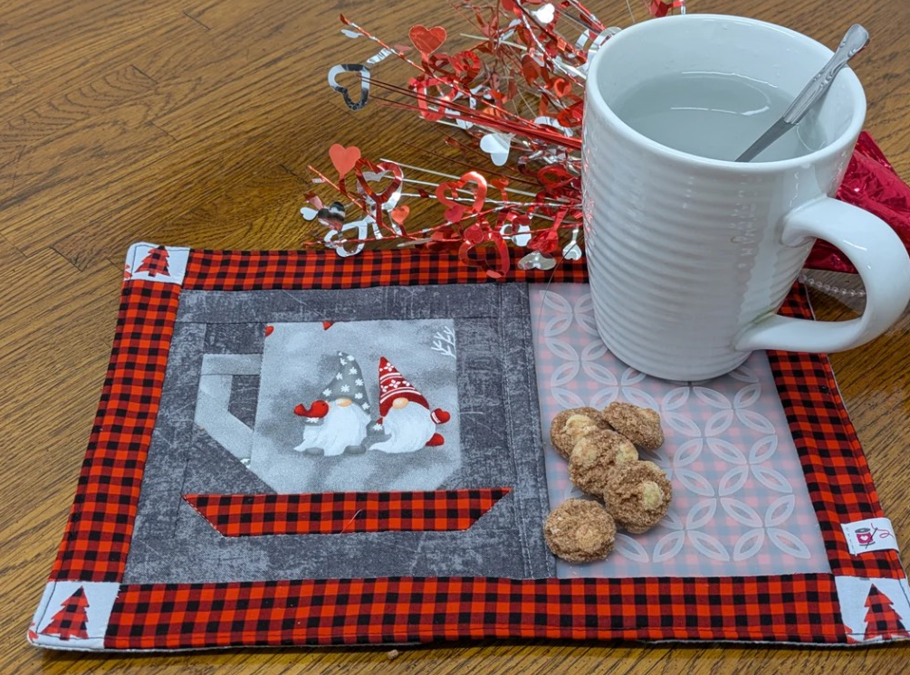 Paper Piecing-Snug as a Mug in a Rug – Sew Crafty